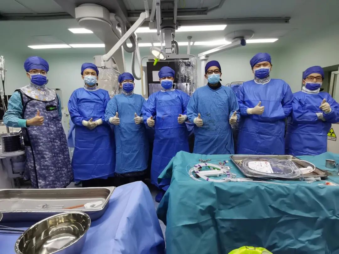 南昌大学第一附属医院TAVR团队成功完成两例Emboshield Nav6抗栓塞远端保护装置下TAVR手术 -- 严道脑血管网